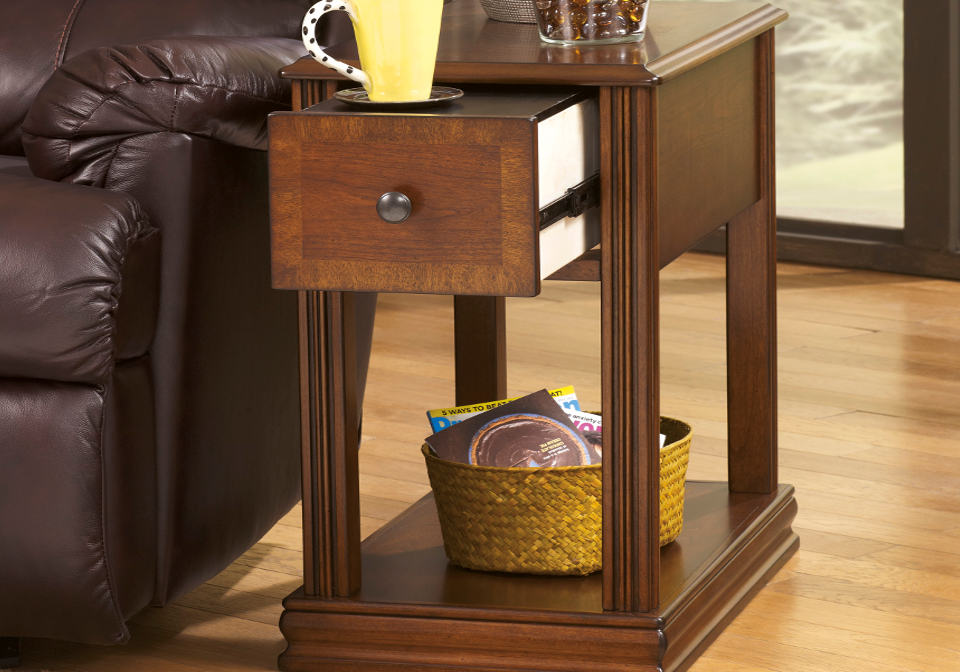 AF-T007-527-Hamlyn-Chair-Side-End-Table2 - Evansville Overstock Warehouse